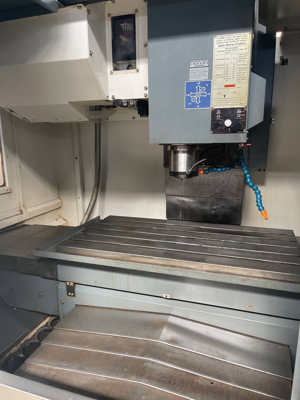 دستگاه فرز CNC مدل YCM MV 106A - زنجیر ماشین صنعت ایرانیان